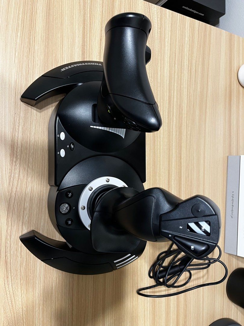 Thrustmaster T.Flight Hotas One (PC/Xbox), Computers & Tech, Parts ...