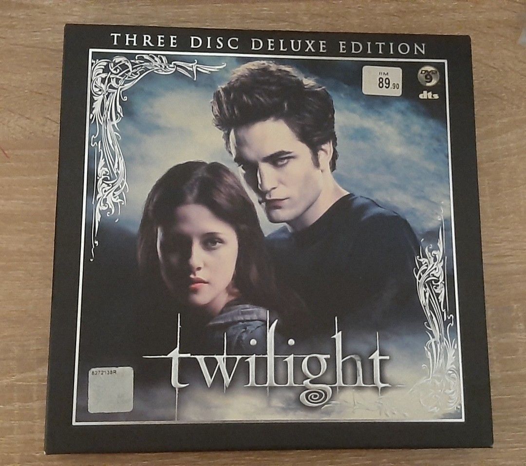 TWILIGHT DVD - 3 DISC DELUXE EDITION, Hobbies & Toys, Music & Media ...