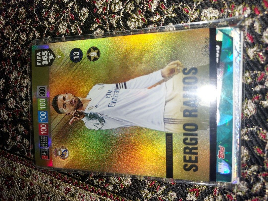 Ultimate retro rare limited edition premium football cards, Hobbies ...