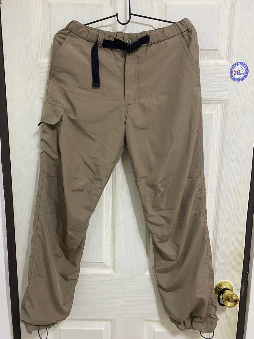 Uniqlo nylon parachute pants, Men's Fashion, Bottoms, Joggers on Carousell