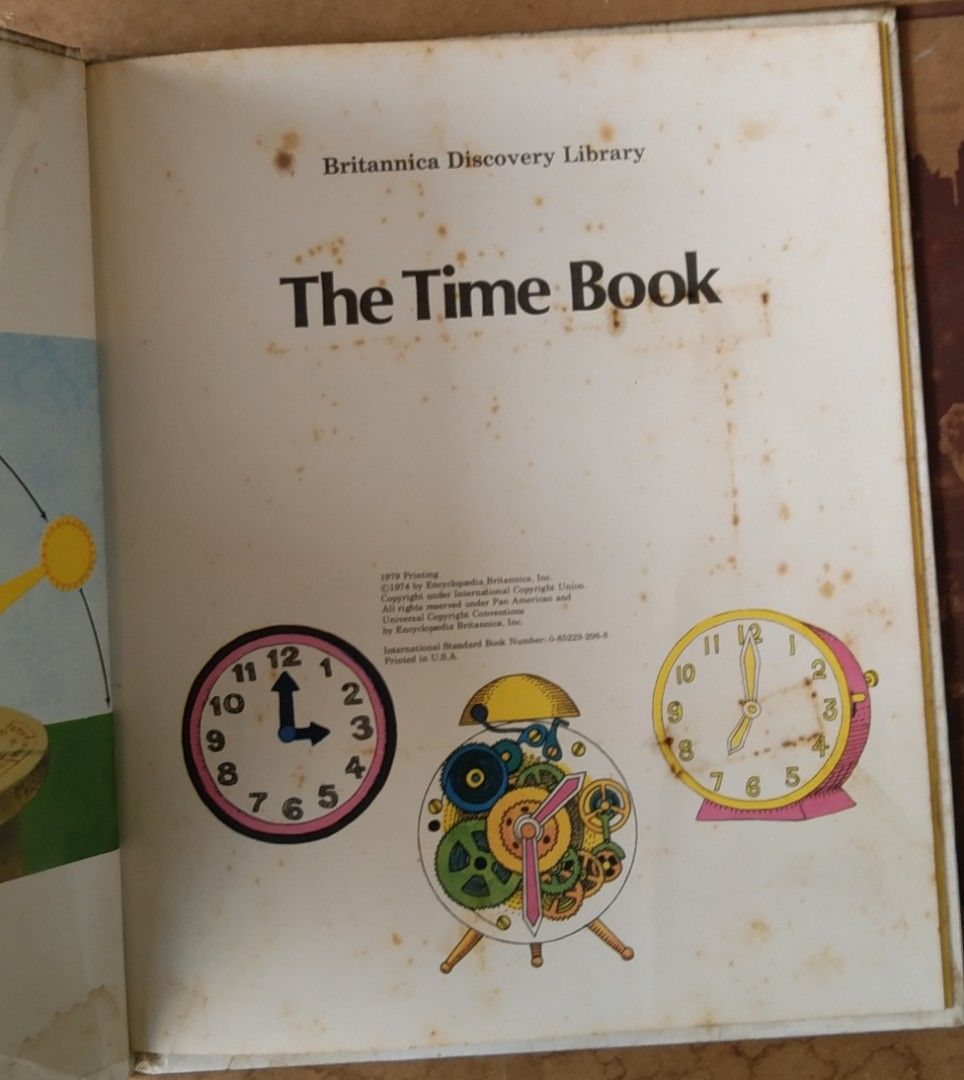 Vintage book,the time book encyclopedia, Hobbies & Toys, Memorabilia ...