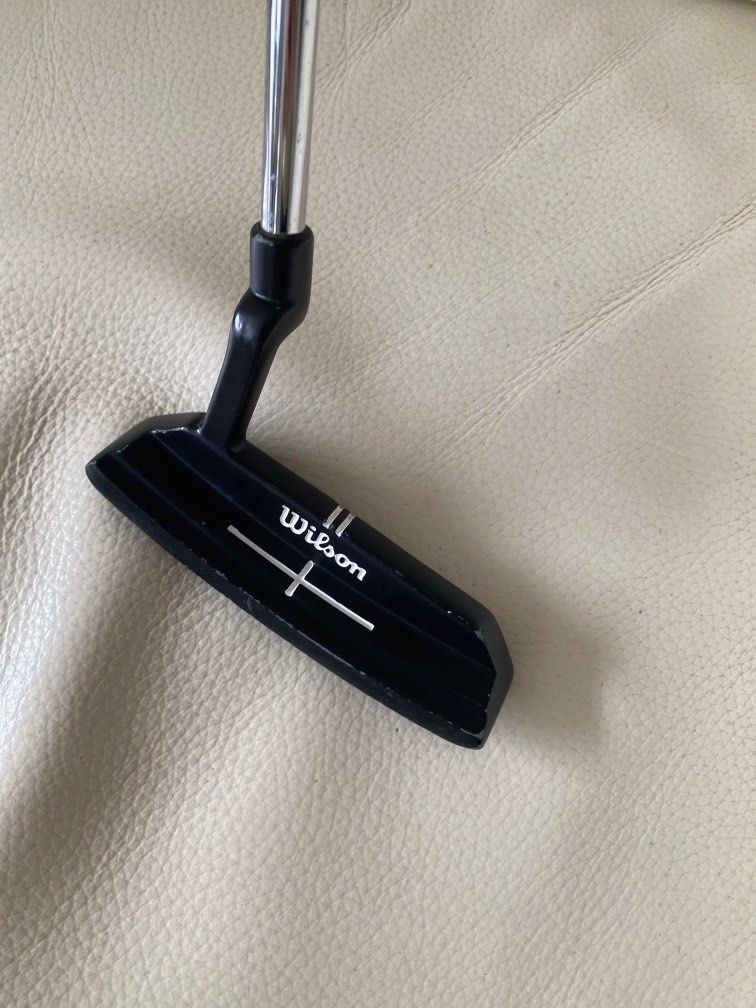 Wilson putter, Sports Equipment, Sports & Games, Golf on Carousell