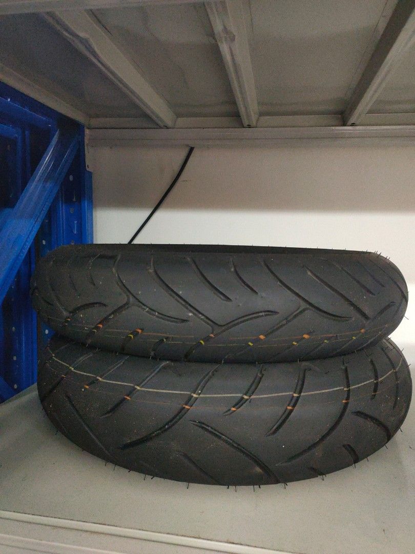 Xmax 300 tyre, Motorcycles, Motorcycle Accessories on Carousell