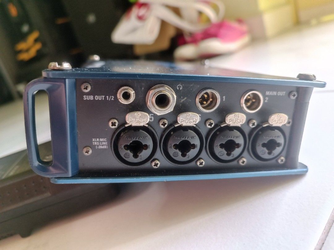 ZOOM F8 Field recorder, Audio, Voice Recorders on Carousell