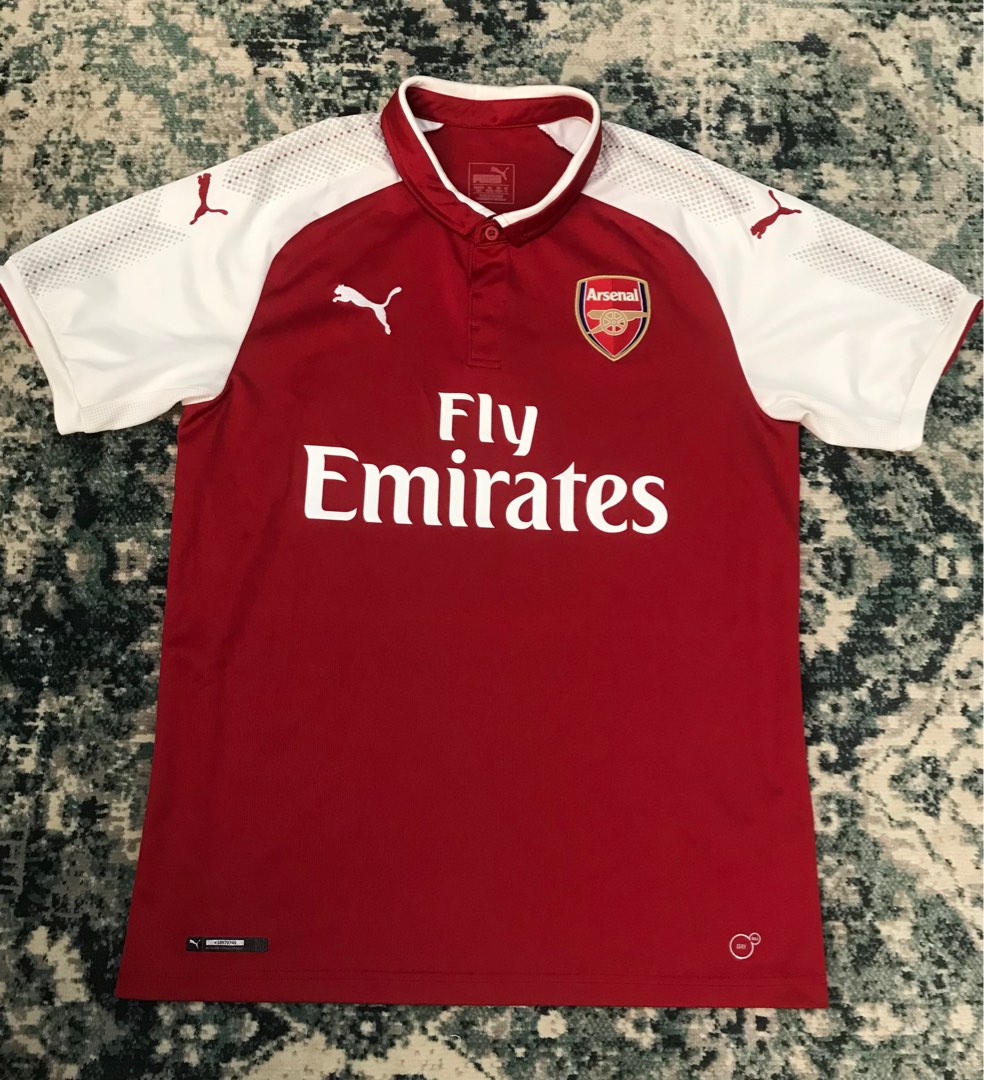 Arsenal jersey saiz M, Men's Fashion, Activewear on Carousell