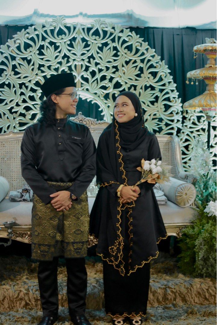 baju nikah hitam, Women's Fashion, Muslimah Fashion, Baju Kurung & sets ...