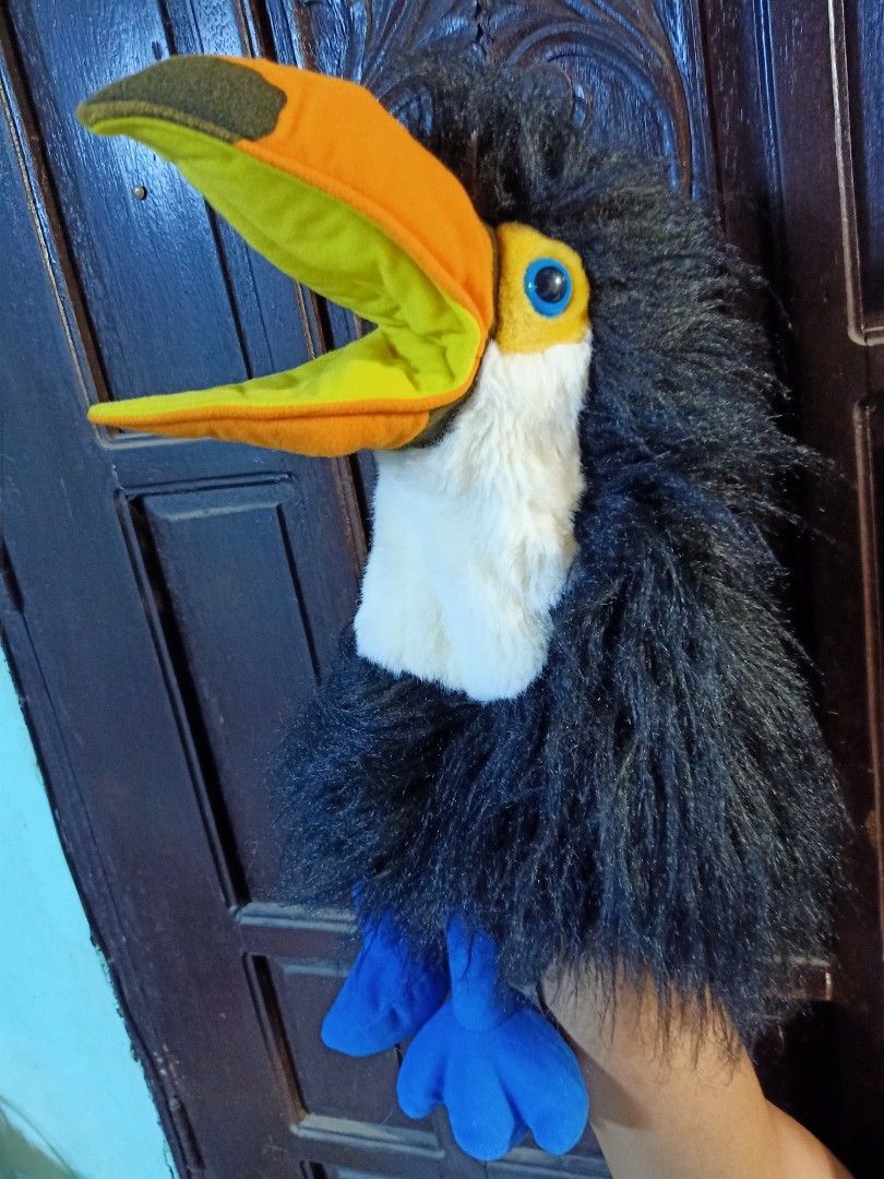BEAUTIFUL REALISTIC BLACK BIRD HAND PUPPET, Hobbies & Toys, Toys ...