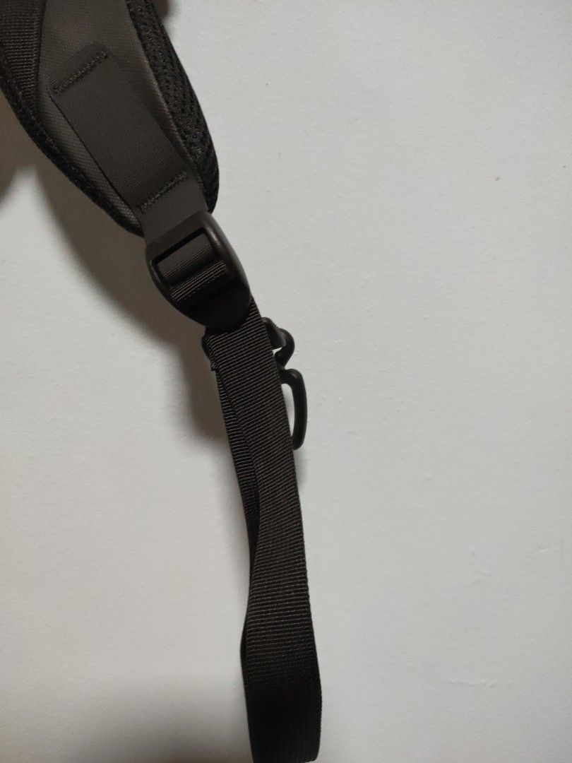 Black Ember Extra 3D Shoulder Harness Backpack Straps, Men's Fashion ...