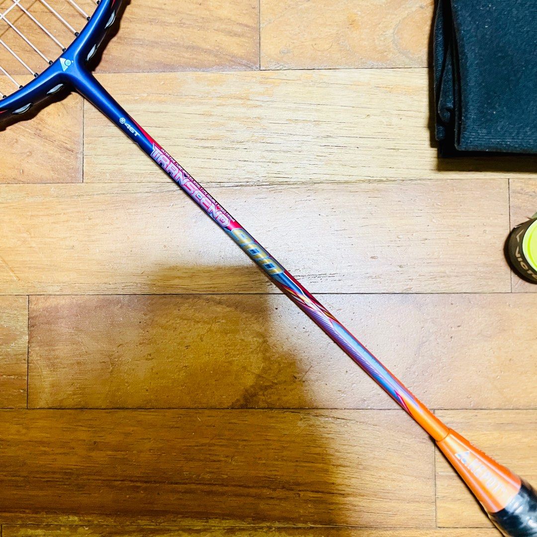 [Bundle] Brand New Kepot Transcend 900 5U Badminton Racket strung with ...