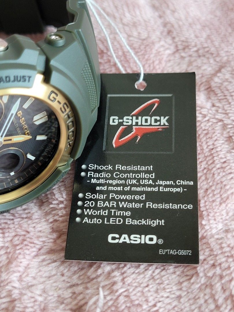 Casio G-SHOCK AWG-M100A (Military Green/Gold), Men's Fashion, Watches ...