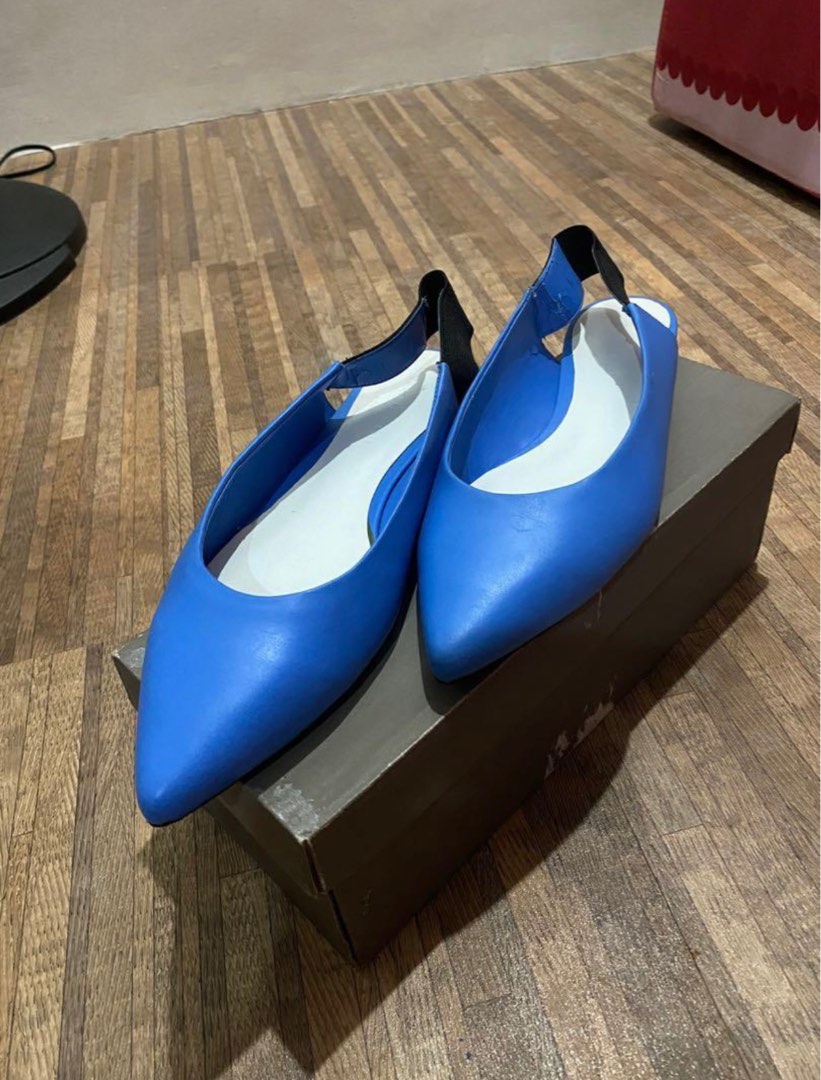 Charles & Keith Flats Covered Ballerina, Women's Fashion, Footwear ...