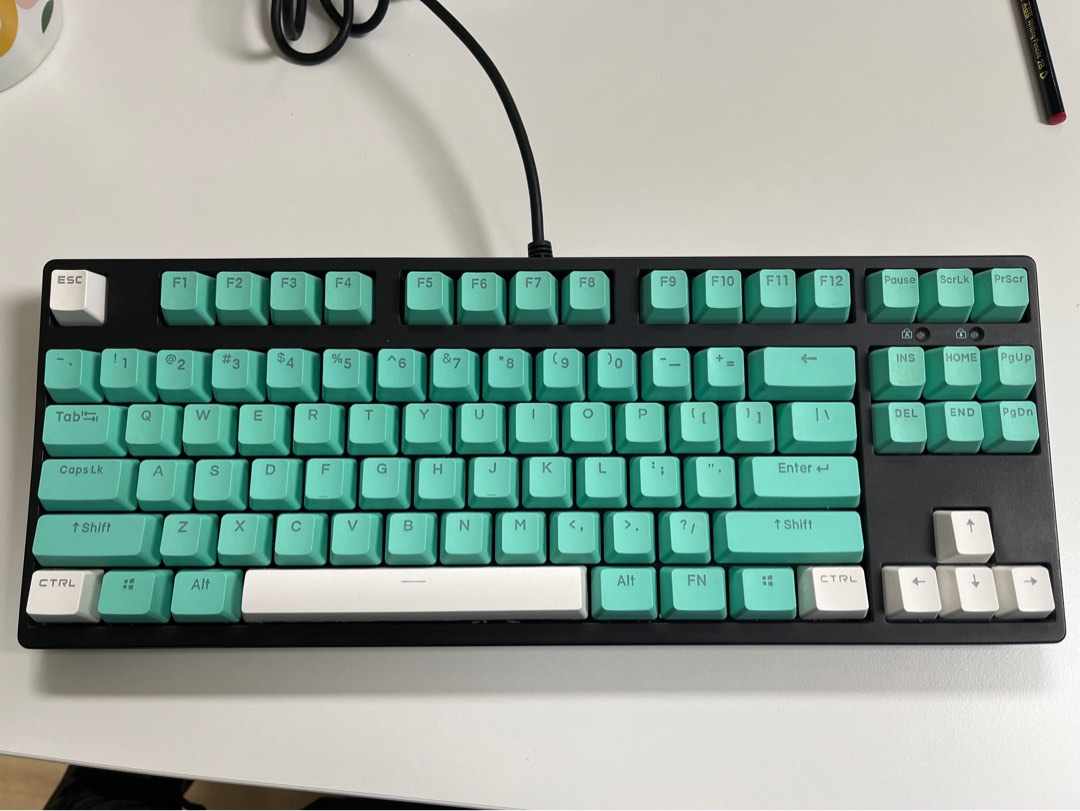 Cherry Blue Switch 87 Keyboard with pbt customize keycap, Computers ...