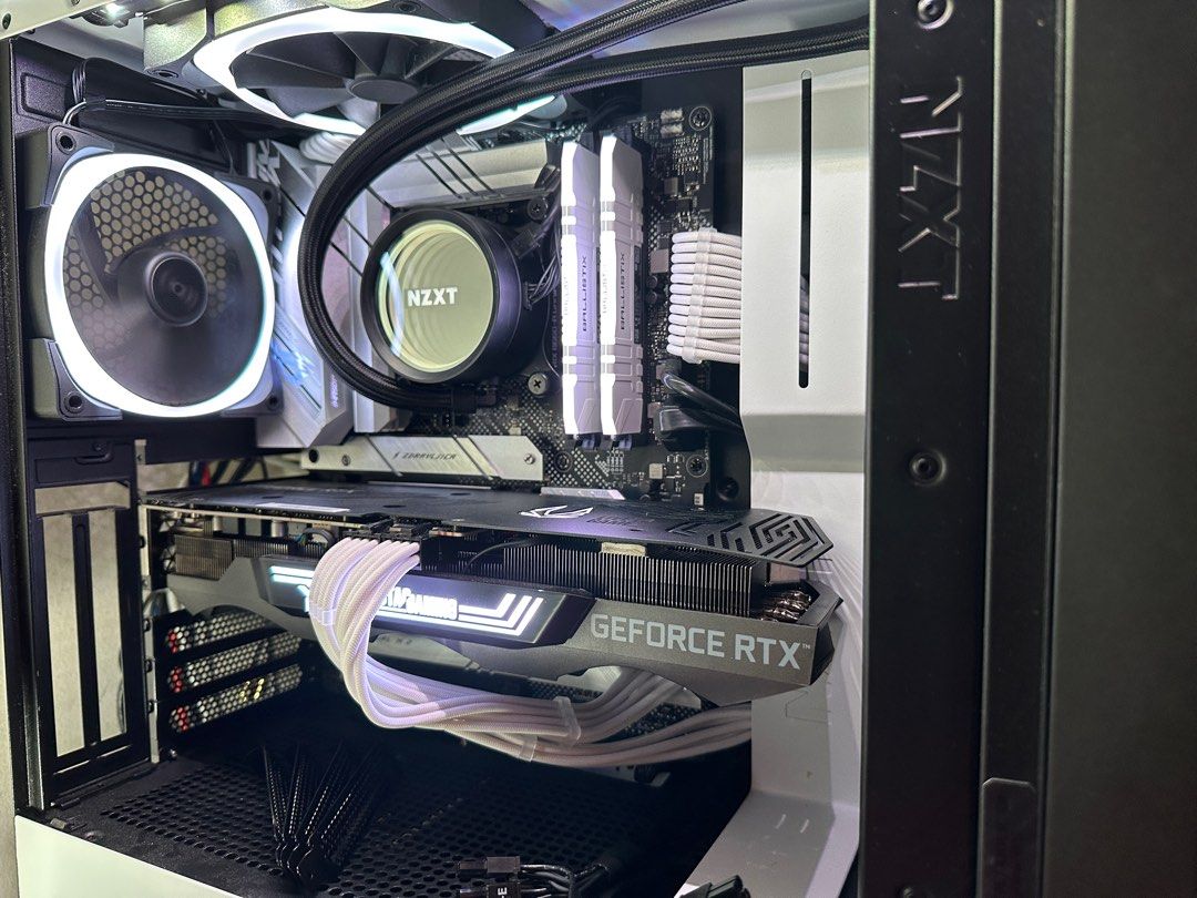 Custom white theme gaming pc (i5-12600KF + 3070ti), Computers & Tech ...