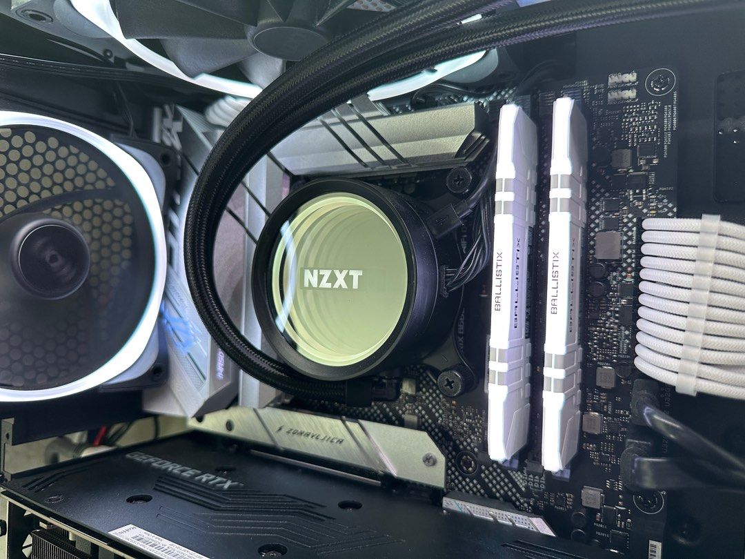 Custom white theme gaming pc (i5-12600KF + 3070ti), Computers & Tech ...