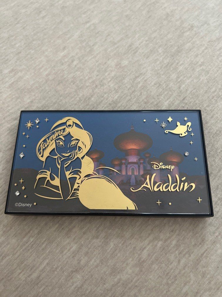 Disney Aladdin Eye Shadow, Kesehatan & Kecantikan, Rias Wajah di Carousell