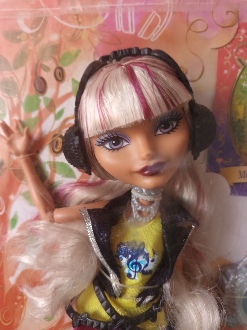 Ever After High Melody Piper, Hobbies & Toys, Toys & Games on Carousell