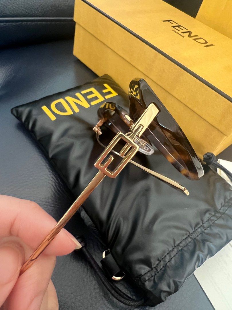 Fendi brandnew with receipt, Women's Fashion, Watches & Accessories ...