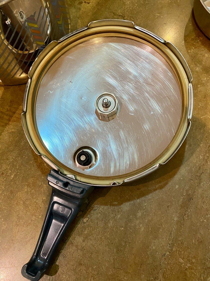 Fissler Pressure cooker, Furniture & Home Living, Kitchenware ...