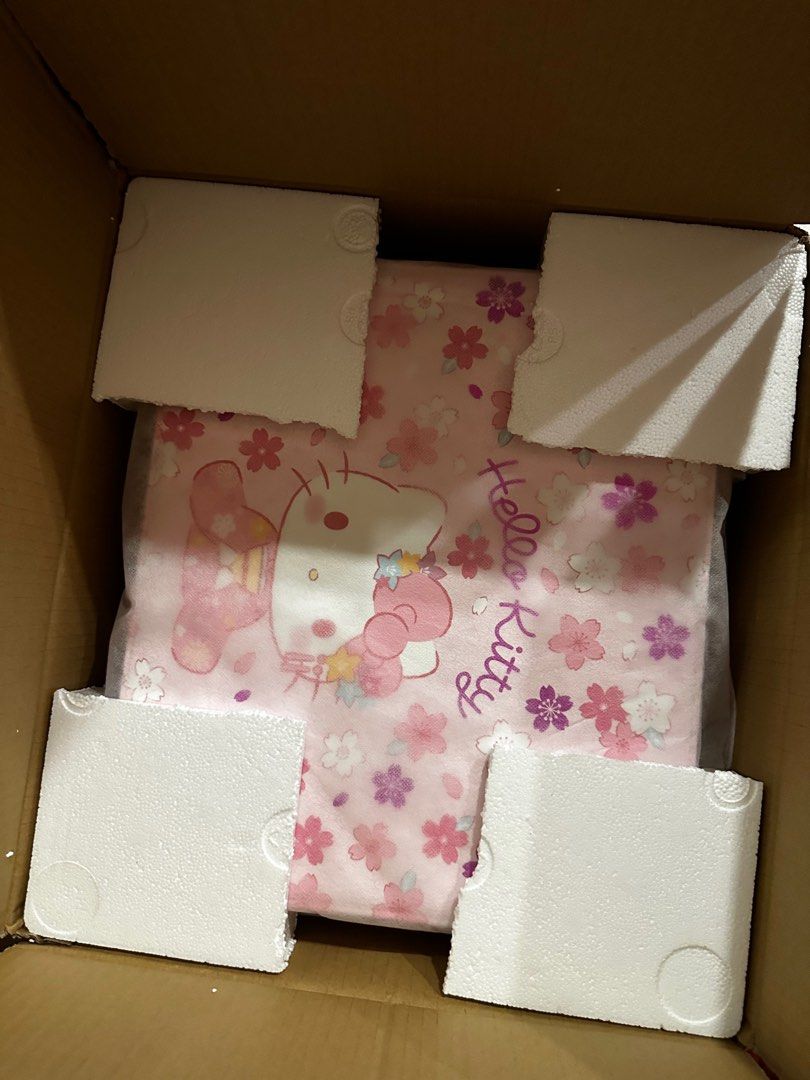 Hello Kitty Solitaire Mahjong Set (Pink), Hobbies & Toys, Memorabilia ...