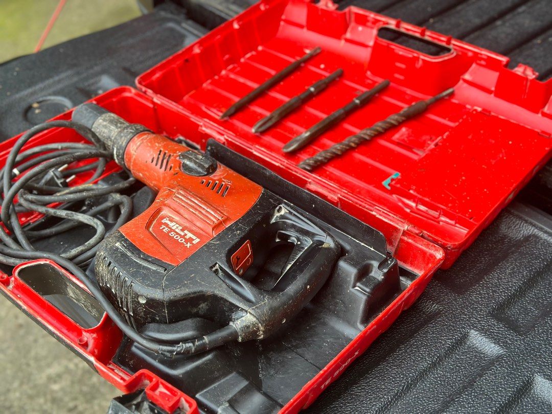 HILTI TE-500X Demolition Hammer with HardCase and 4pcs. chesil ...