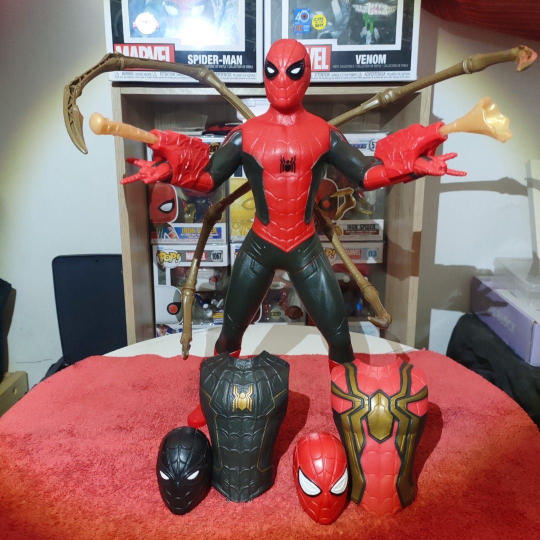 IRON SPIDER-MAN 13" Interchangeable suits and masks., Hobbies & Toys ...