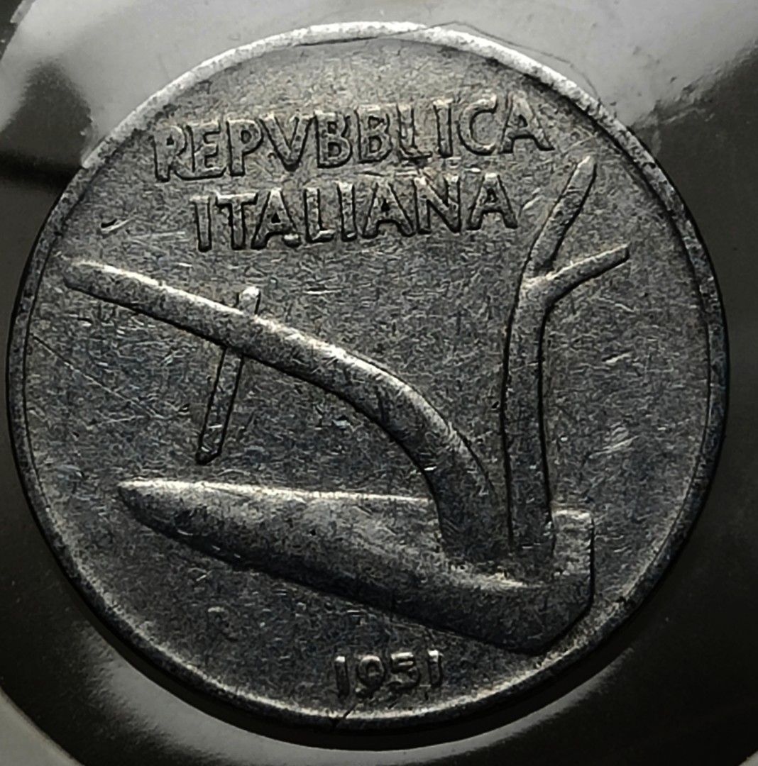 Italy Coin 1975 1951 10 Lira AU, Hobbies & Toys, Memorabilia ...