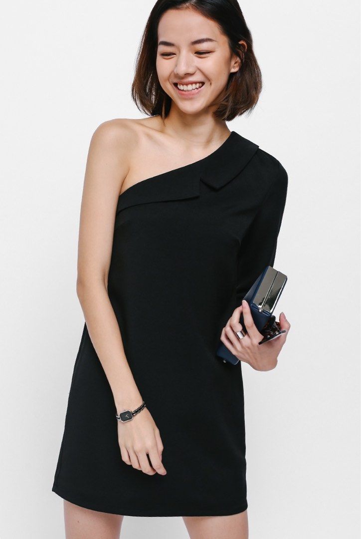 LB Taeya Toga Knit Dress, Women's Fashion, Dresses & Sets, Dresses on ...