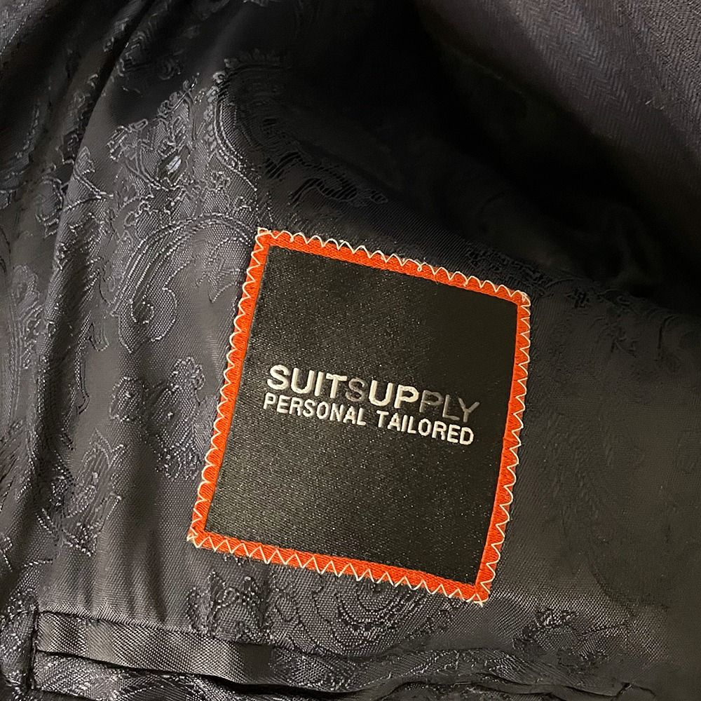 LEGIT SuitSupply Navy Blazer, Men's Fashion, Coats, Jackets and ...