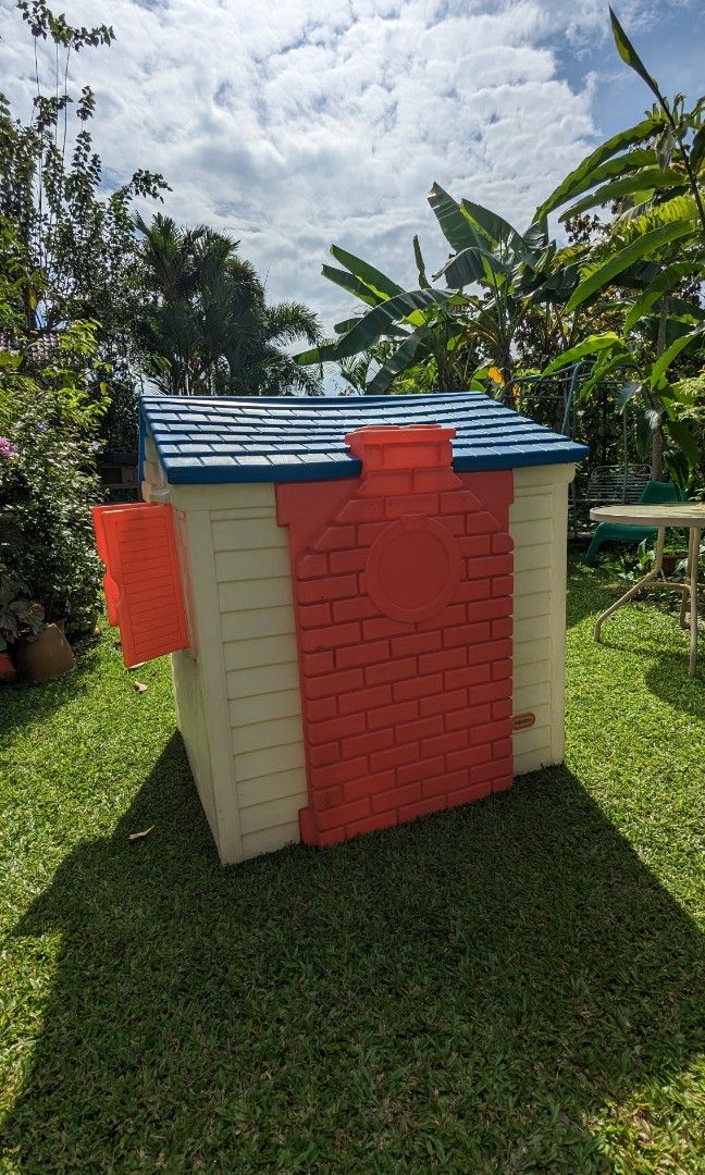 Little Tikes House (front door missing), Hobbies & Toys, Toys & Games ...