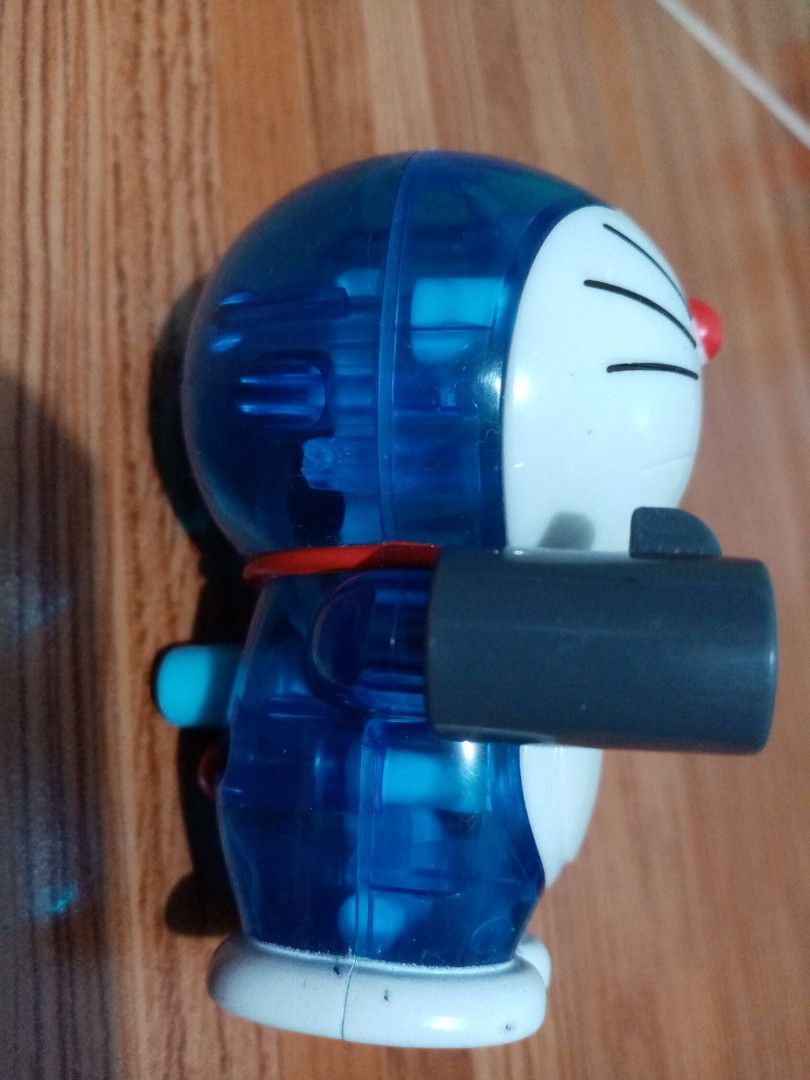Mcdonald's happy meal toy 2020 Doraemon PRESSURE BELLOW! AIR CANNON ...