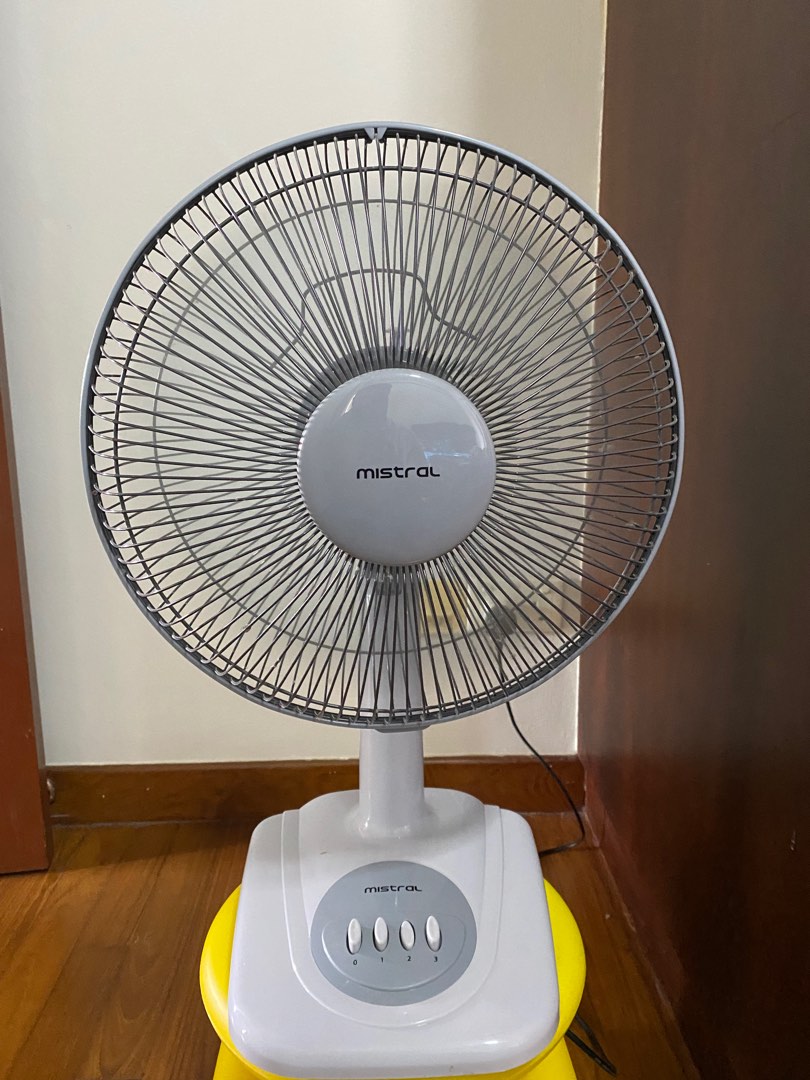 Mistral MTF121 Table Fan, Winter Grey, 12, Furniture & Home Living ...