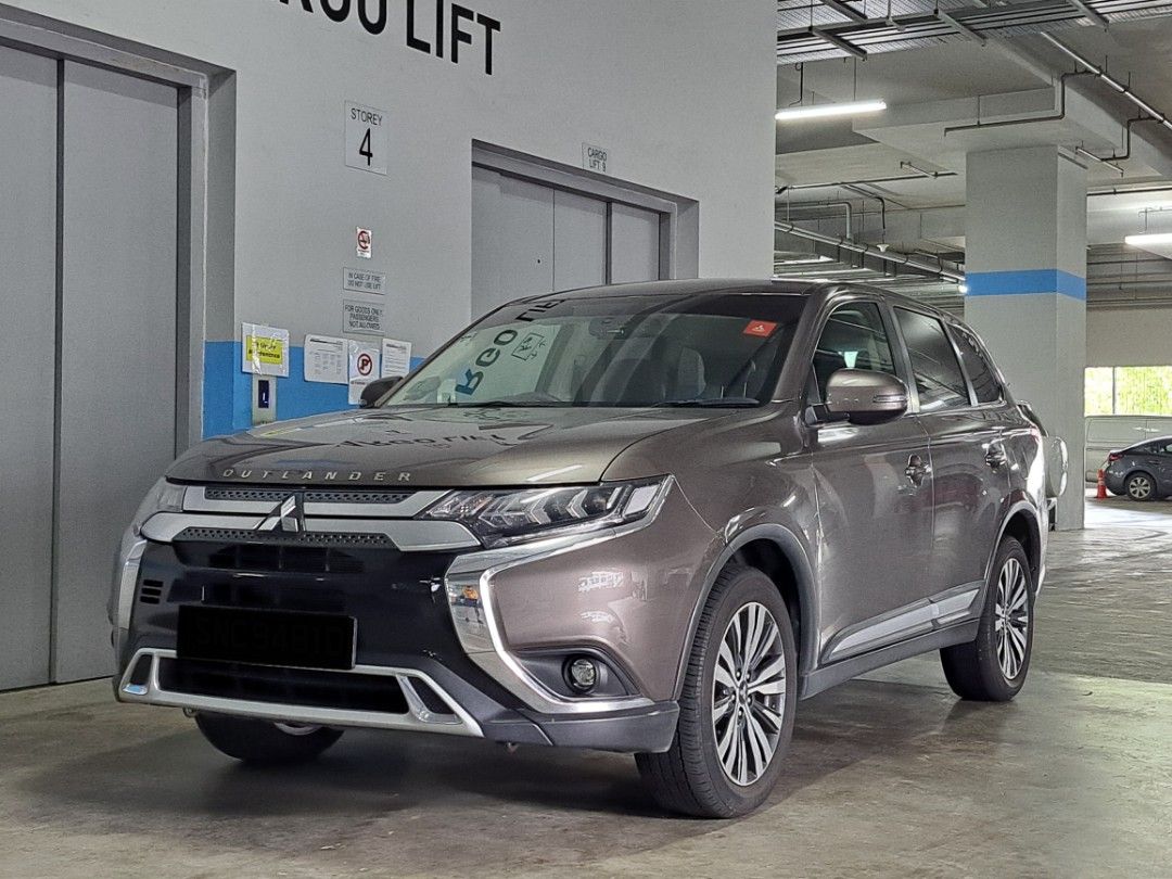 Mitsubishi Outlander 2.0 CVT Classic 7-Seater (A), Cars, Used Cars on ...