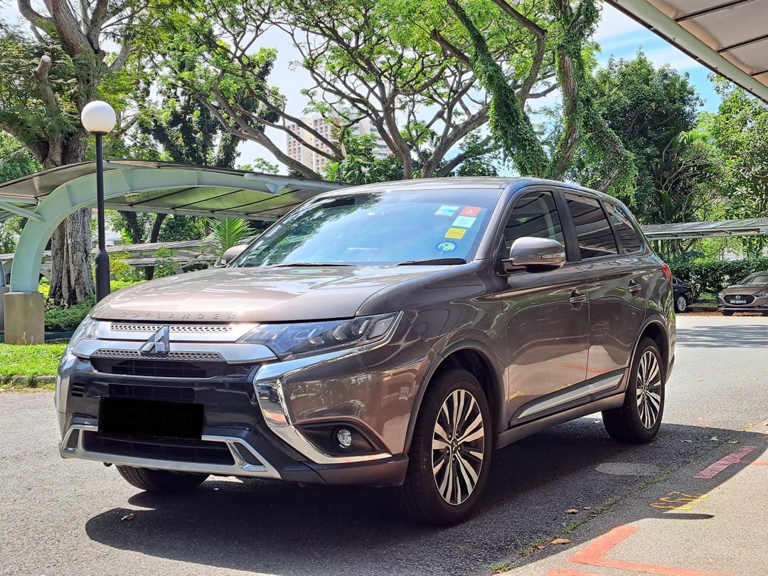 Mitsubishi Outlander 2.0 CVT Classic 7-Seater (A), Cars, Used Cars on ...