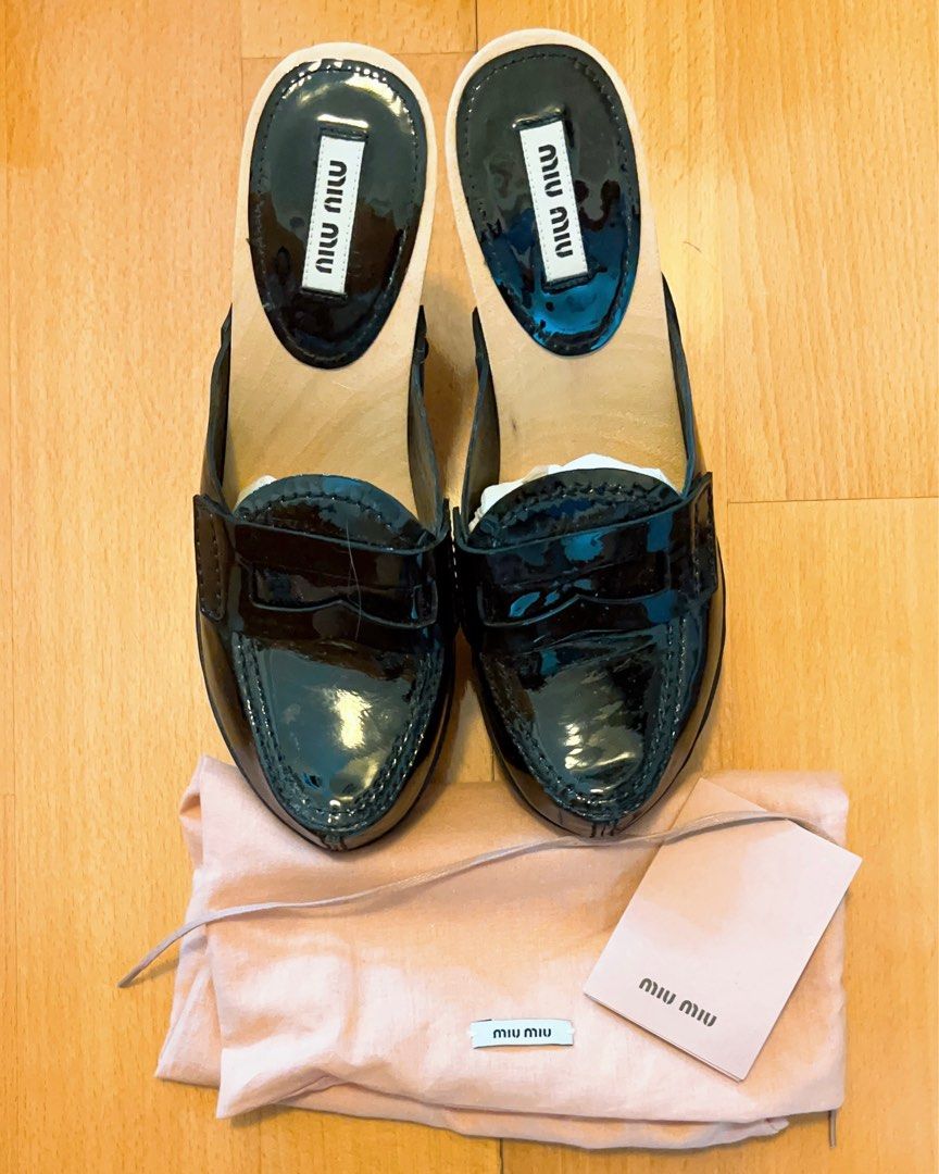 miu miu clog 36, 女裝, 鞋, 拖鞋 - Carousell