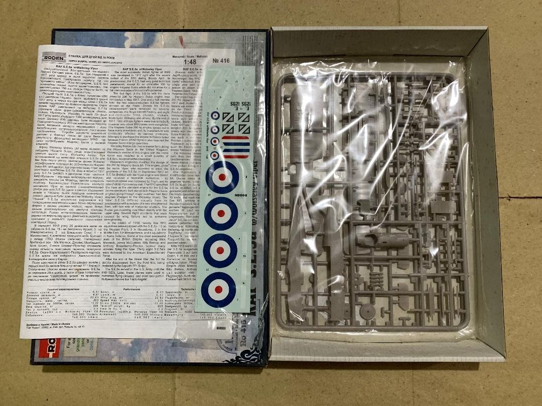 Model Kit: RODEN: 1:48 Scale: Royal Aircraft Factory S.E. 5a with ...