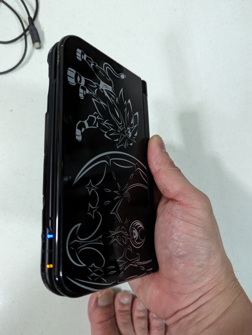 New 3DS XL pokemon sun moon special edition with grip and case and I ...