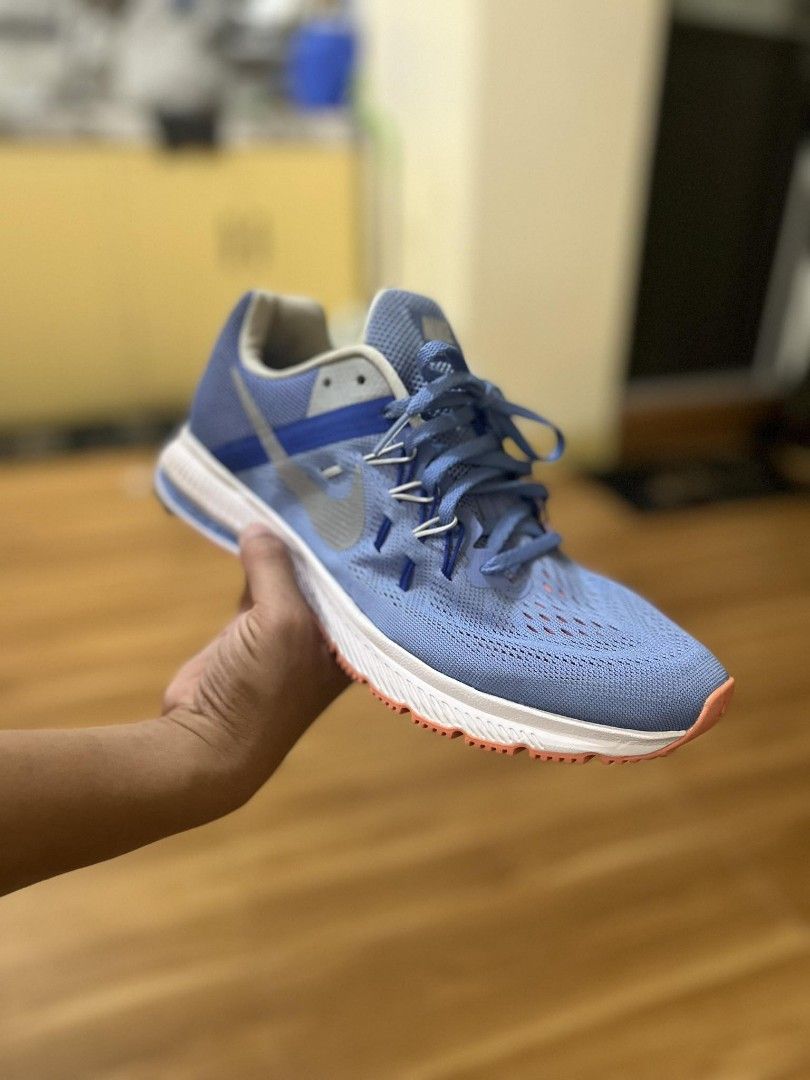 Nike Zoom Winflow 2 on Carousell