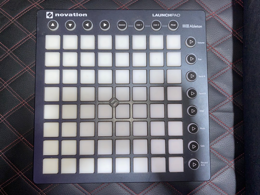Novation Launchpad MKII, Hobbies & Toys, Music & Media, Music ...