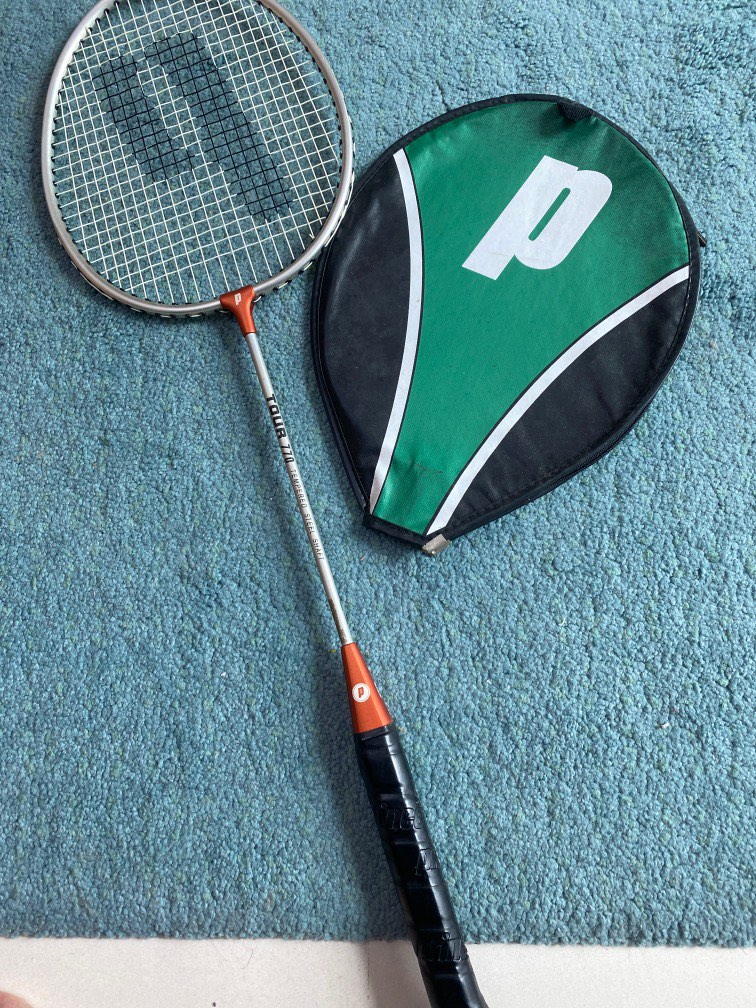 Prince badminton racket, 運動產品, 運動與體育, 運動與體育 - 球拍和球類運動 - Carousell