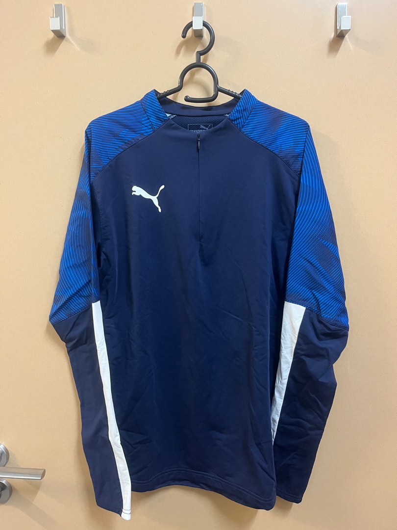 Puma 1/4 Zip Football Top, Men's Fashion, Activewear on Carousell