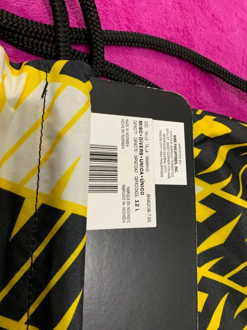 RUSH SALES! NIKE DRAWSTRING BAG (AUTHENTIC), Men's Fashion, Bags ...
