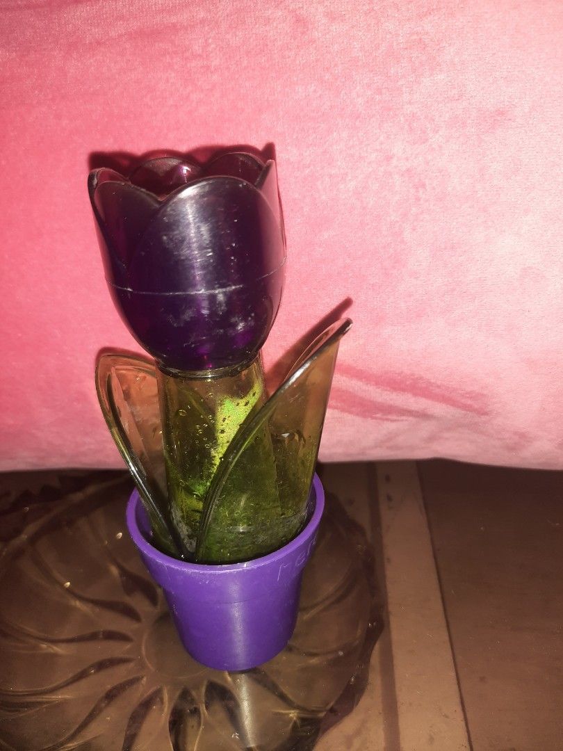 Salt/pepper shaker purple, Furniture & Home Living, Kitchenware ...