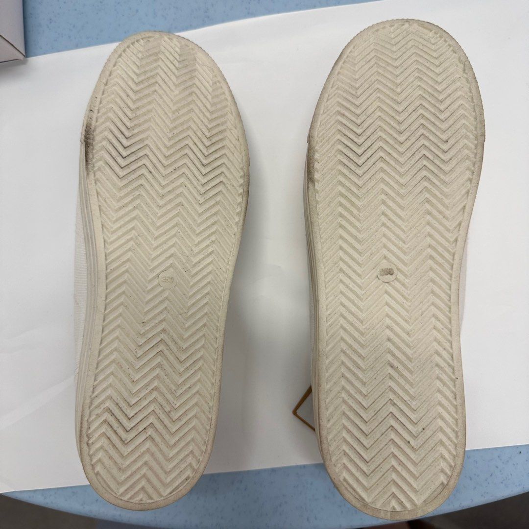 Shoopen sneakers, Women's Fashion, Footwear, Sneakers on Carousell