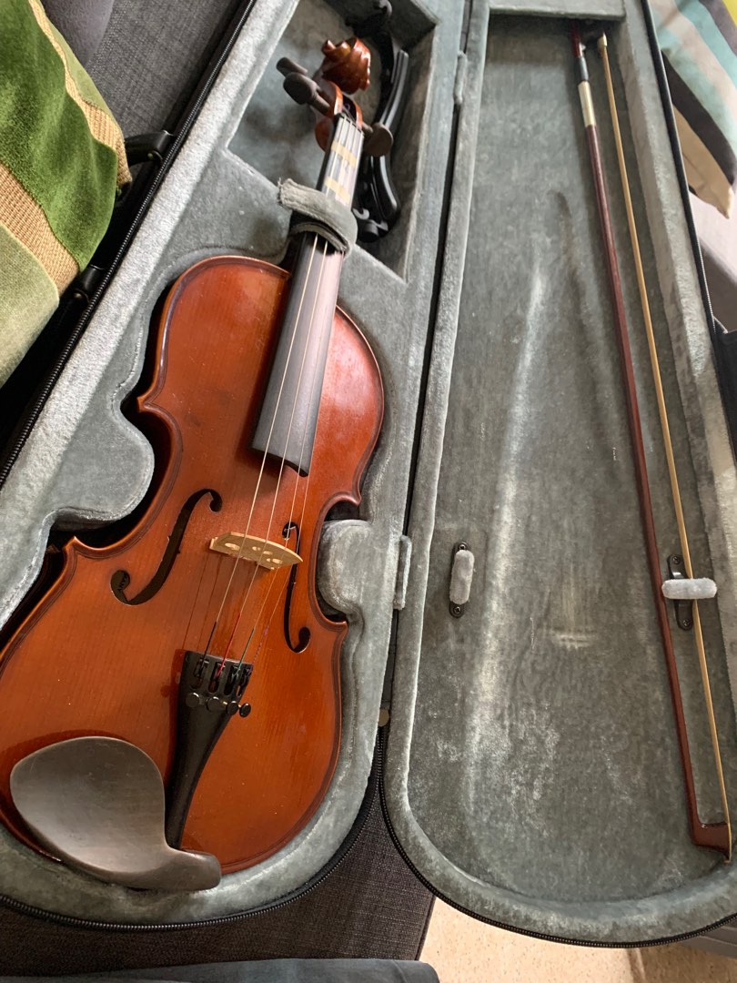 Stainer Violin Small size for student rarely used, Hobbies & Toys ...