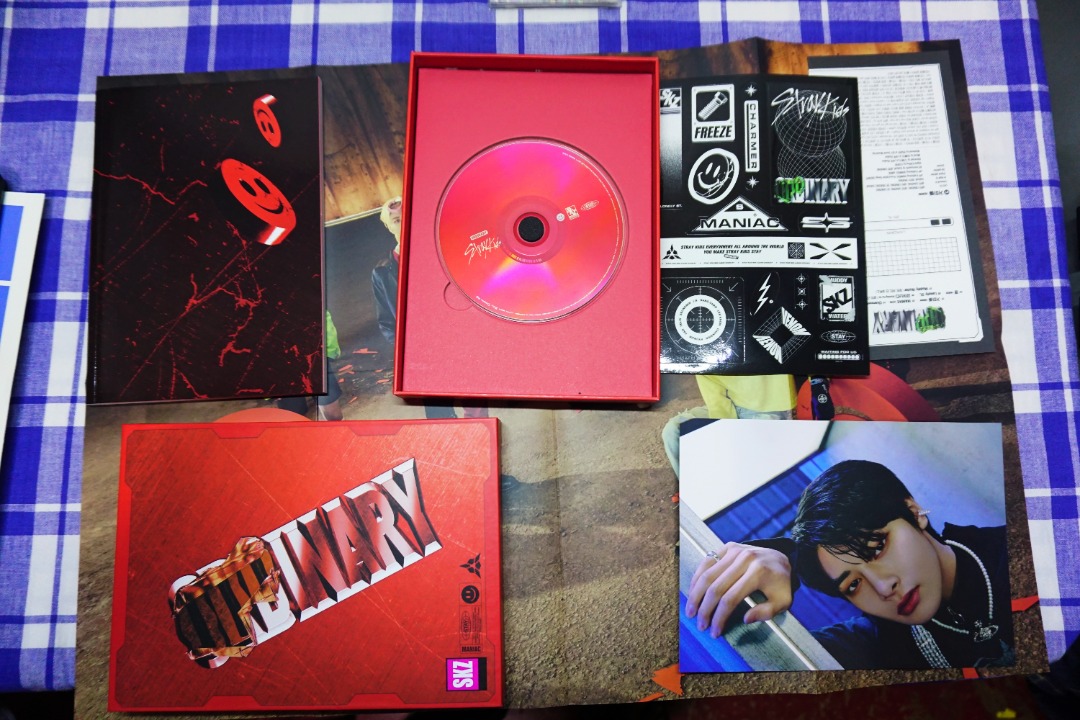 STRAY KIDS - 'ODDINARY' MINI ALBUM (STANDARD VERSION) [ALL INCLUSIONS ...