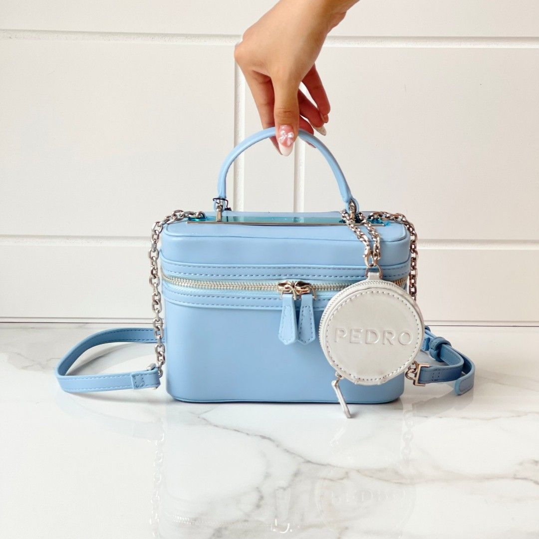 Tas PEDRO Boxy Shoulder Bag Wanita, Fesyen Wanita, Tas & Dompet di ...