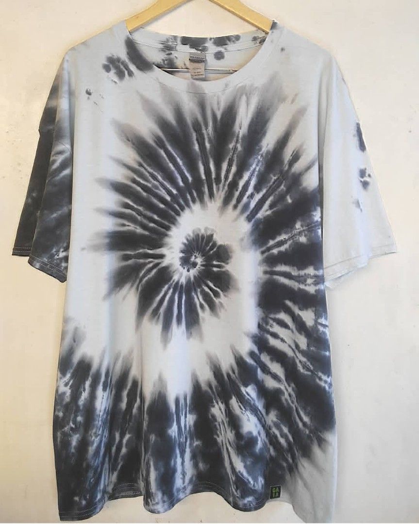 Tie dye shirts (ragged shade of gray), Women's Fashion, Tops, Shirts on ...