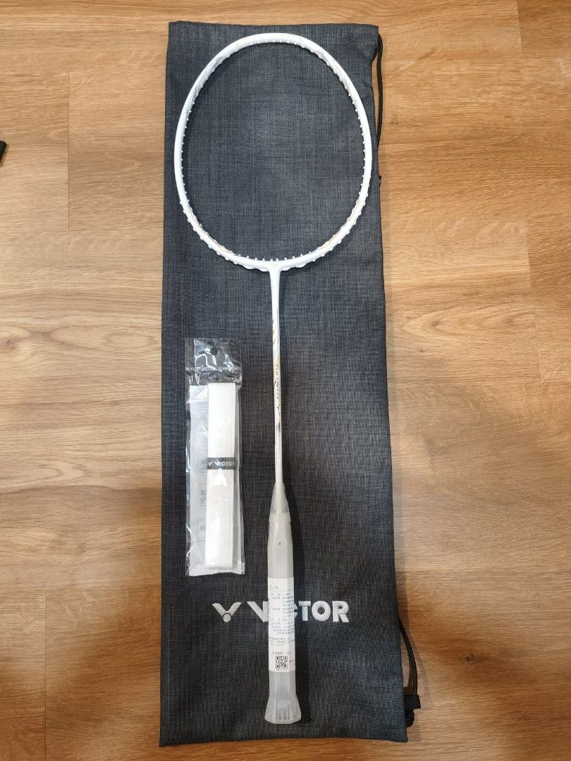 Victor Thruster F Claw 4ug5 (TTY Signature), Sports Equipment, Sports ...