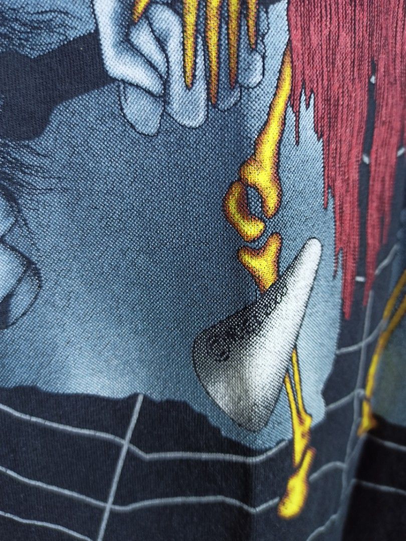 Vintage Metallica 'Crash Cours' tee - Michael tag on Carousell