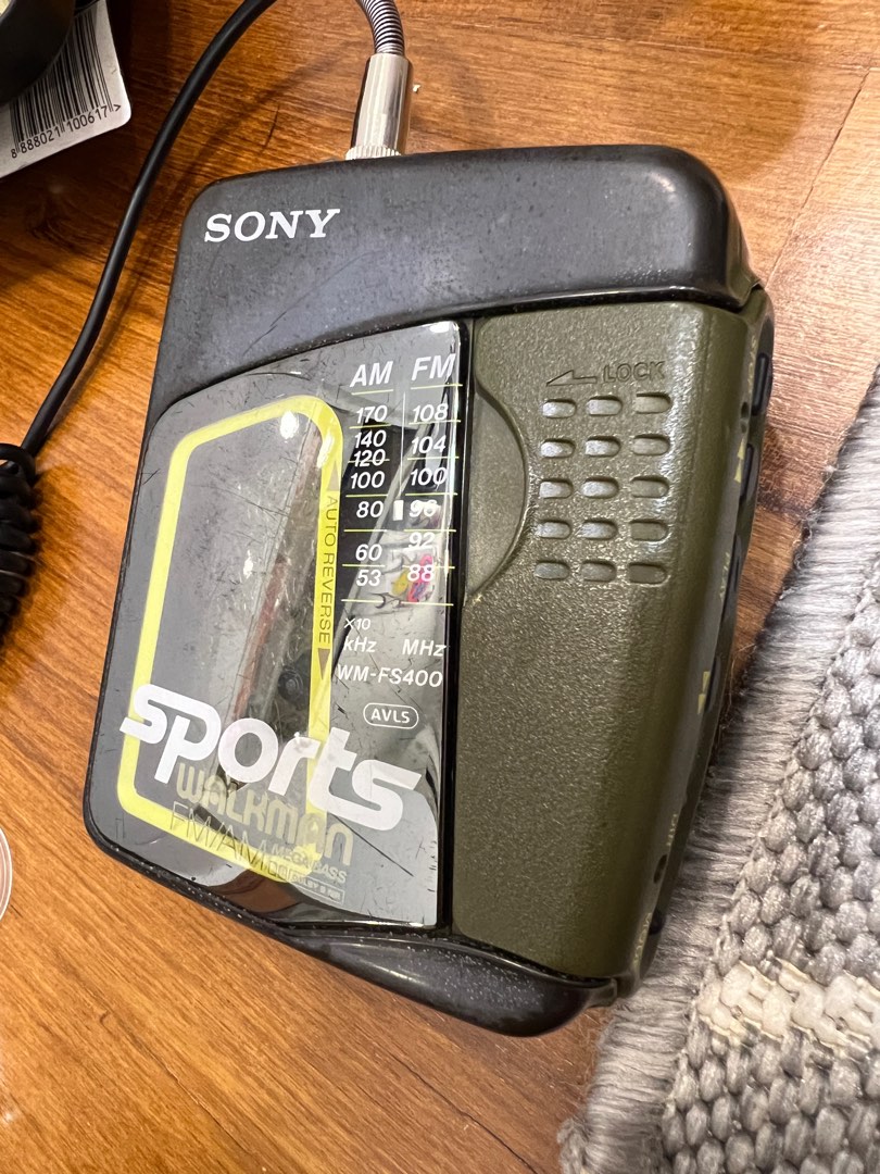 Vintage Sony Walkman WM-FS400, Audio, Portable Music Players on Carousell